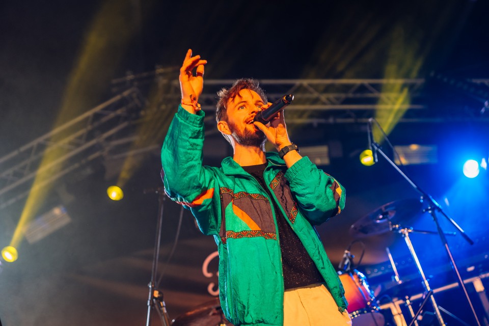 Soundwave - Rock and Pop Wedding Band Hire In London