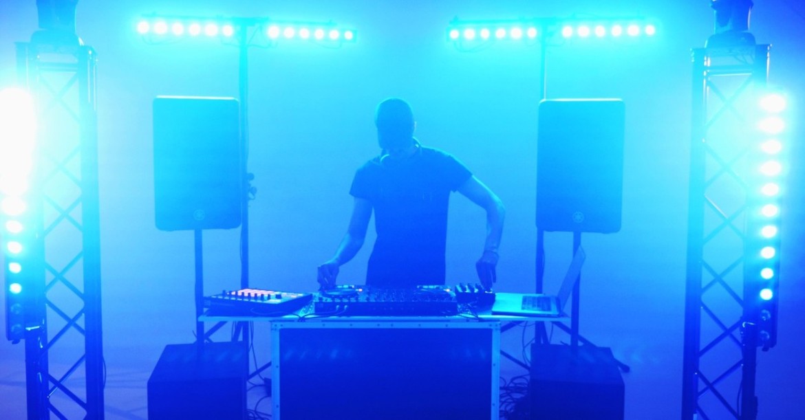 DJ Zone 12 - High-Energy Professional DJ