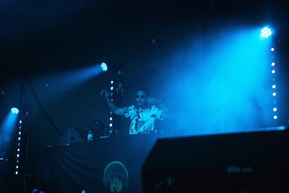 Chromebeat - Party-Starting Professional DJ